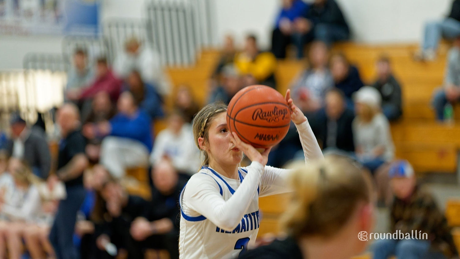 Ishpeming Finds a Way, 37–34 — Headed to the State Finals – Roundballin
